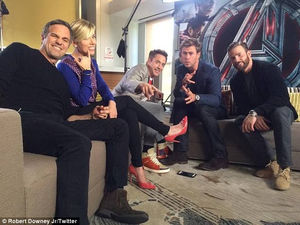 【MCU】仲良しっぷりが伝わるアベンジャーズキャストの画像まとめ【マーベル・コミックス】 (2/8) - RENOTE [リノート]